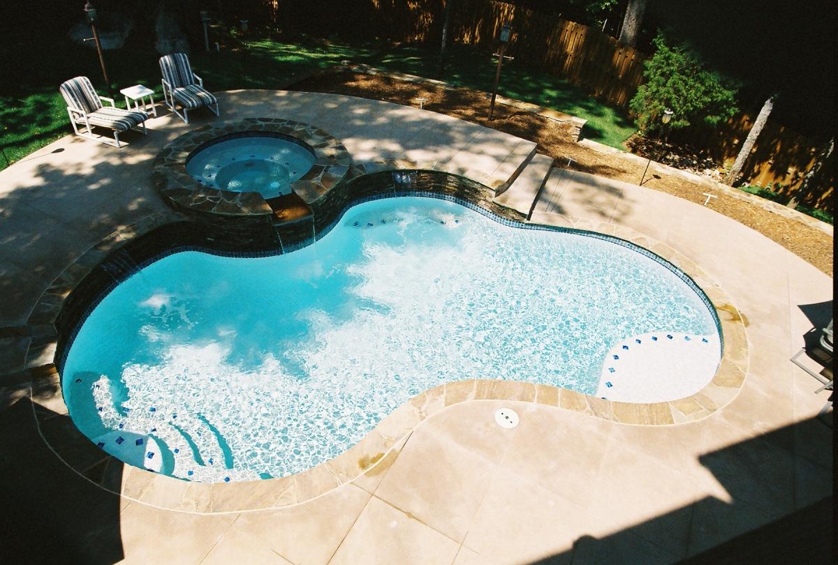 Gunite Pool Gallery | Brown's Pools & Spas Inc. | Atlanta Premier Pool ...